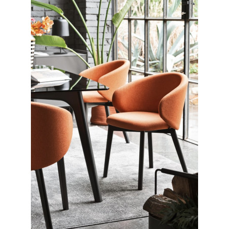 Fauteuil Contemporain Rond en Velours et Tissu TUKA Pieds Bois - Le ...